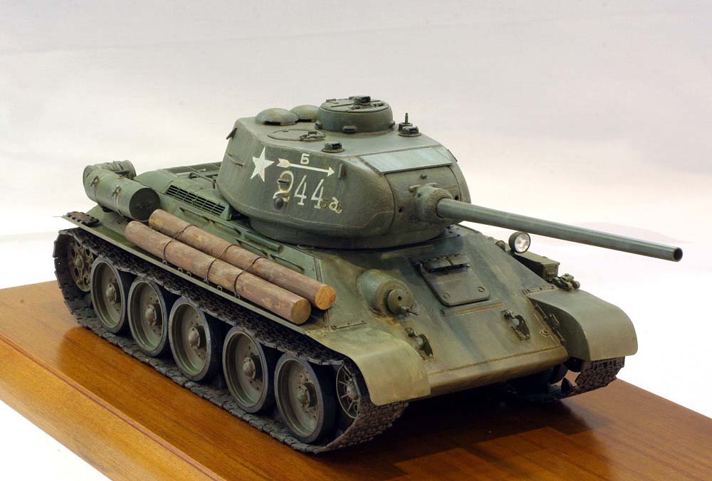 t34-85_zavod112_mid_1